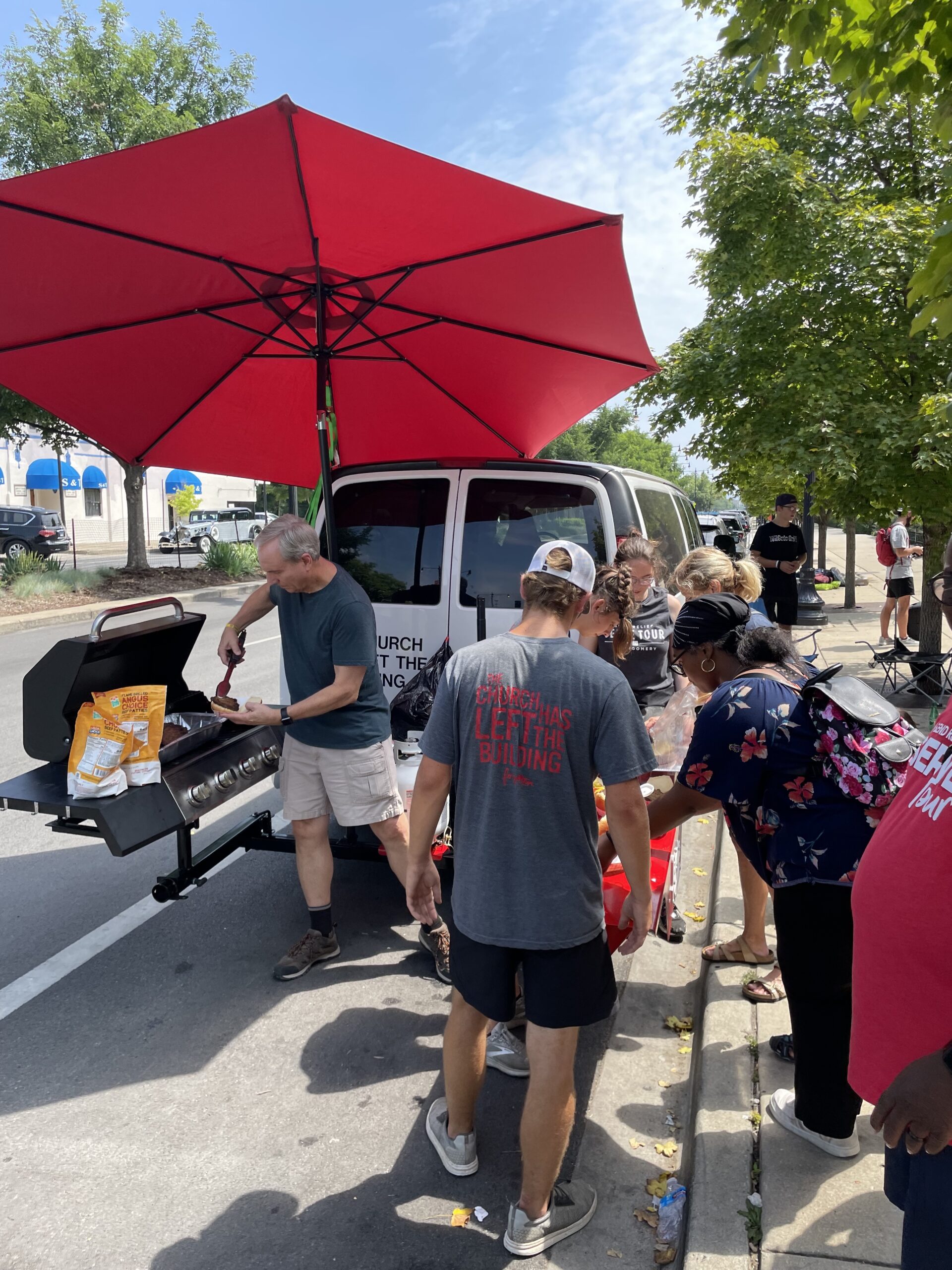 Chicago Send Relief Serve Tour brings volunteers from 11 states to ...