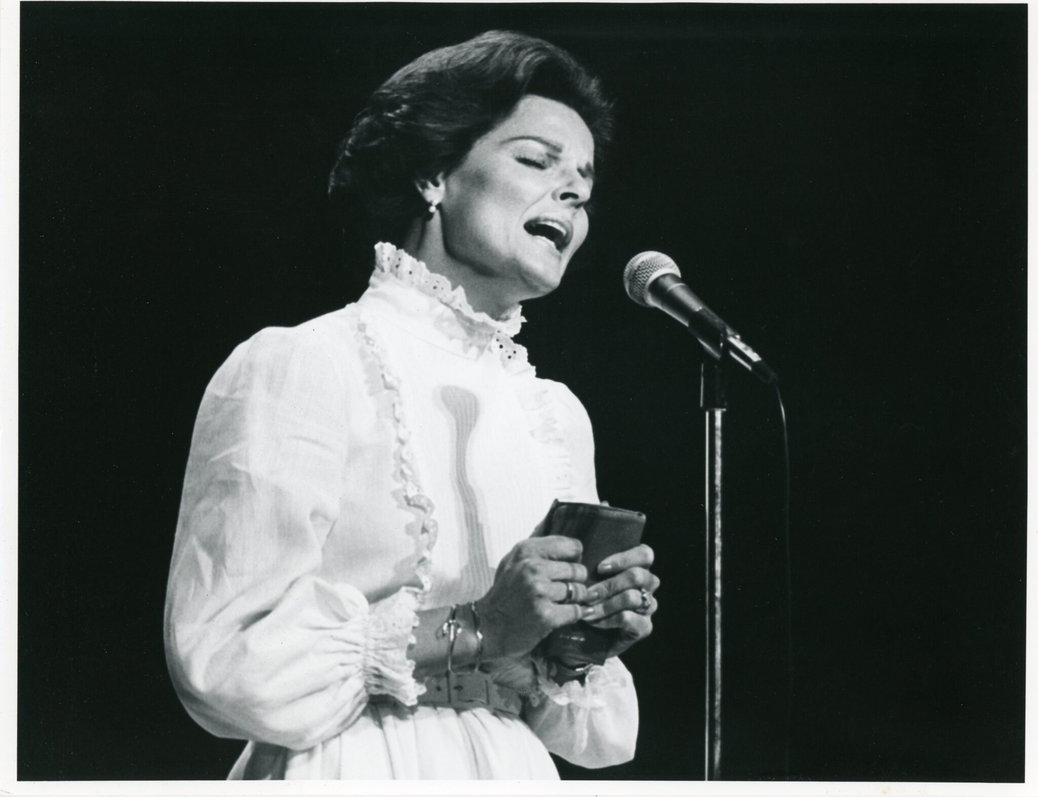 Anita Bryant, who ‘foretold the battle’ against the LGBTQ agenda, dies ...