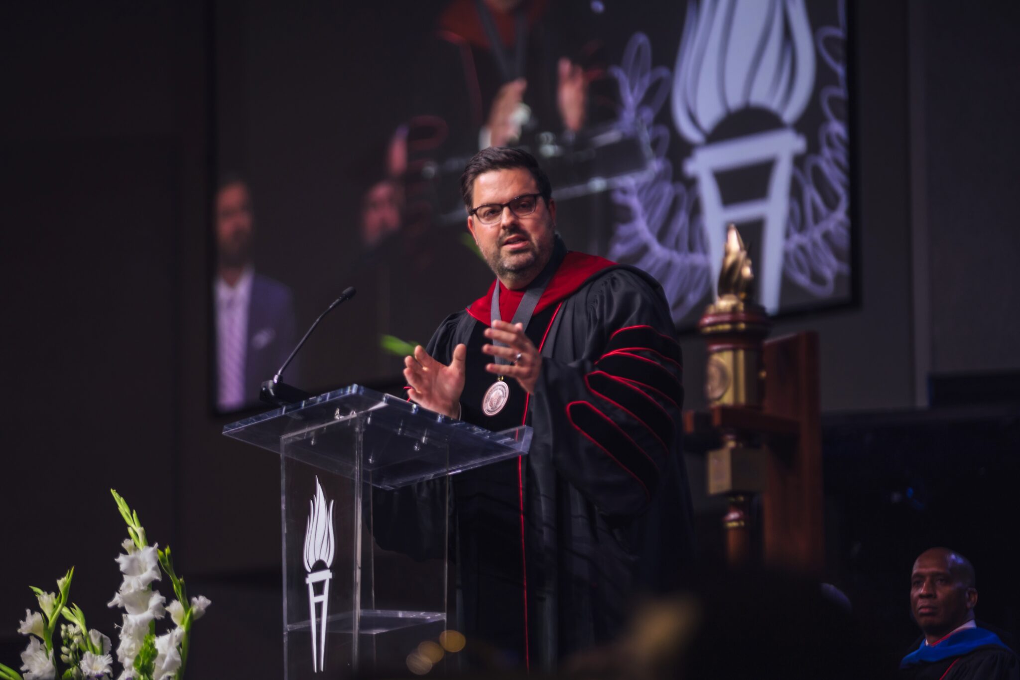 CAMPUS DIGEST: Smith installed at U of Mobile; Spurgeon College adds ...