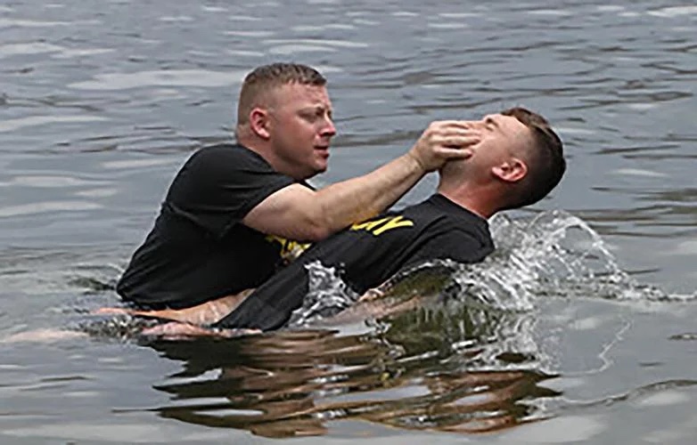 Kentucky pastor closes out Army chaplaincy career with 9 baptisms in ...