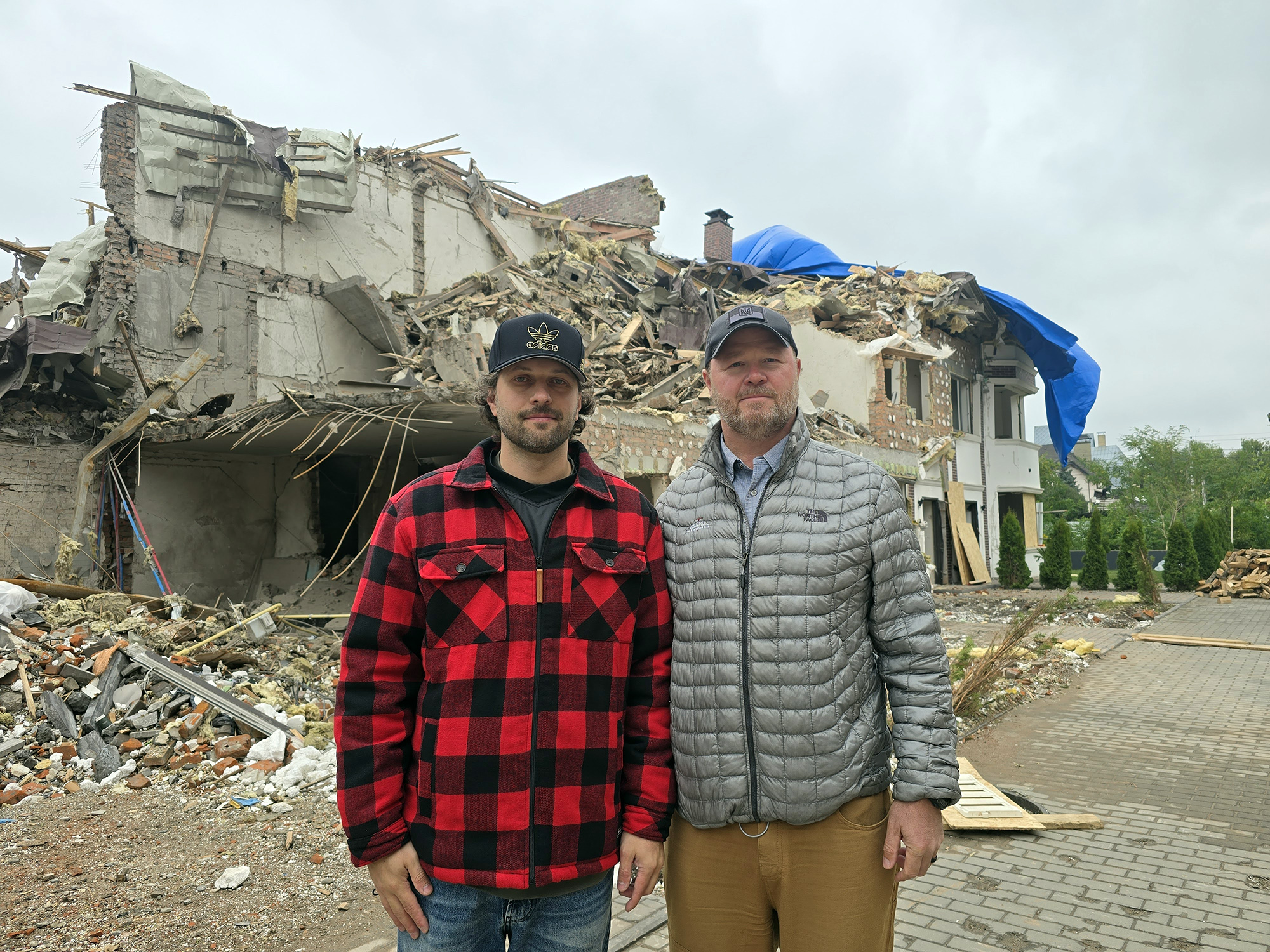 Pastor continues to serve in Ukraine after losing church, second home ...