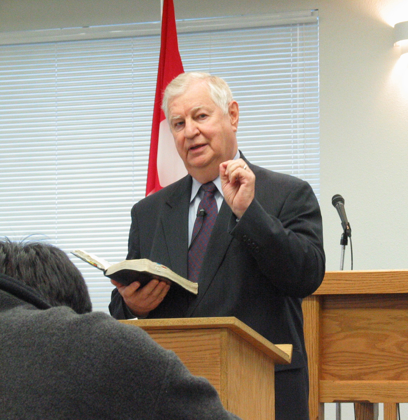 Blackaby cautions seminarians about ministry without the Holy Spirit ...