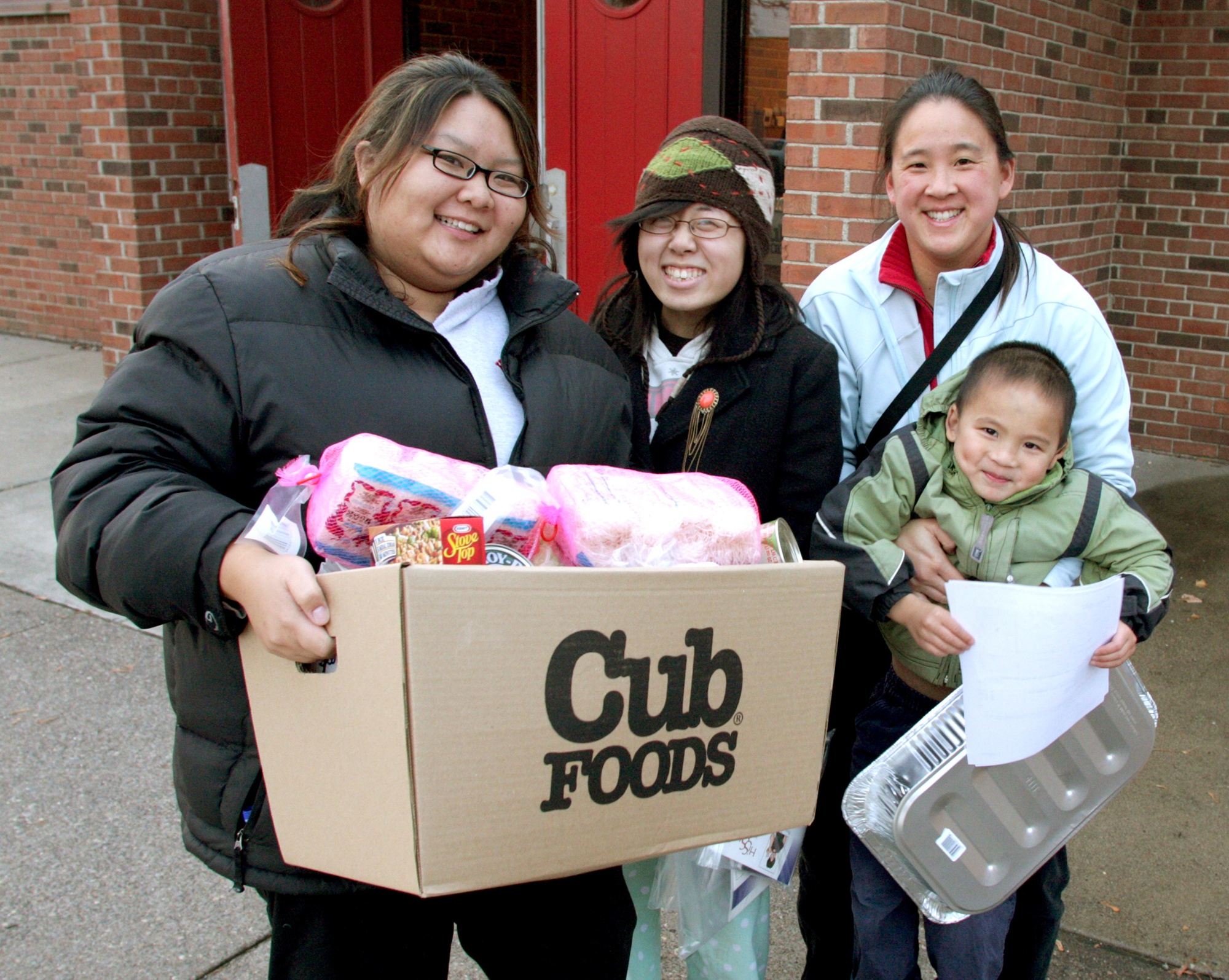 Photos for Ethnic Churches Package -- Hmong | Baptist Press