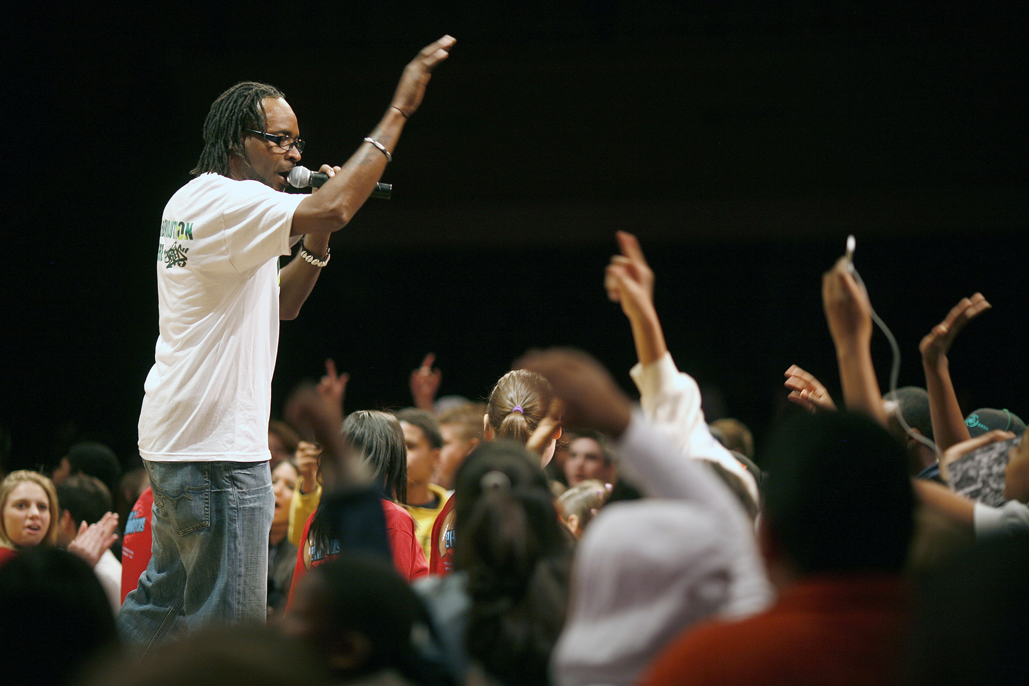 12 NFL players aid church's outreach | Baptist Press